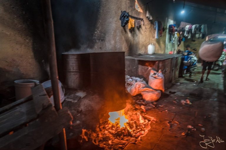 Dhobi Ghat in Mumbai - Die größte Freiluft-Wäscherei der Welt ...